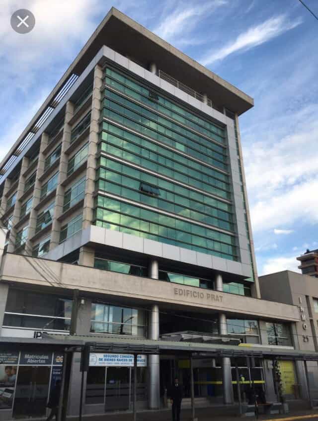 Se Arrienda Gran y Espaciosa Oficina en Edificio Prat, Centro de Temuco - Rachel Propiedades