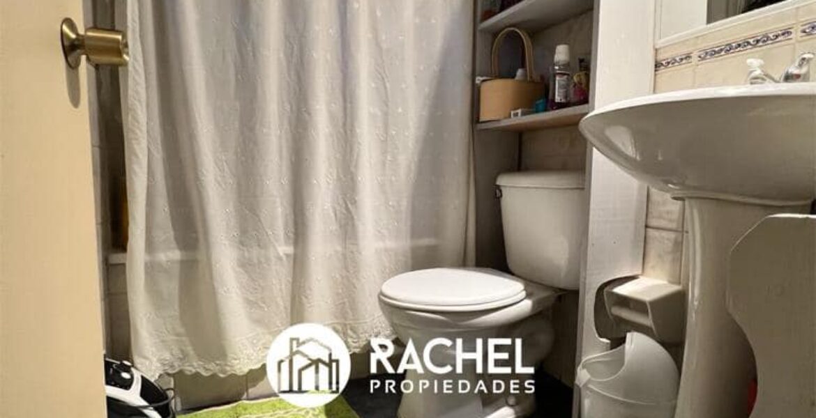 SE VENDE HERMOSA CASA EN CONDOMINIO ALTOS DEL MAIPO II - Rachel Propiedades