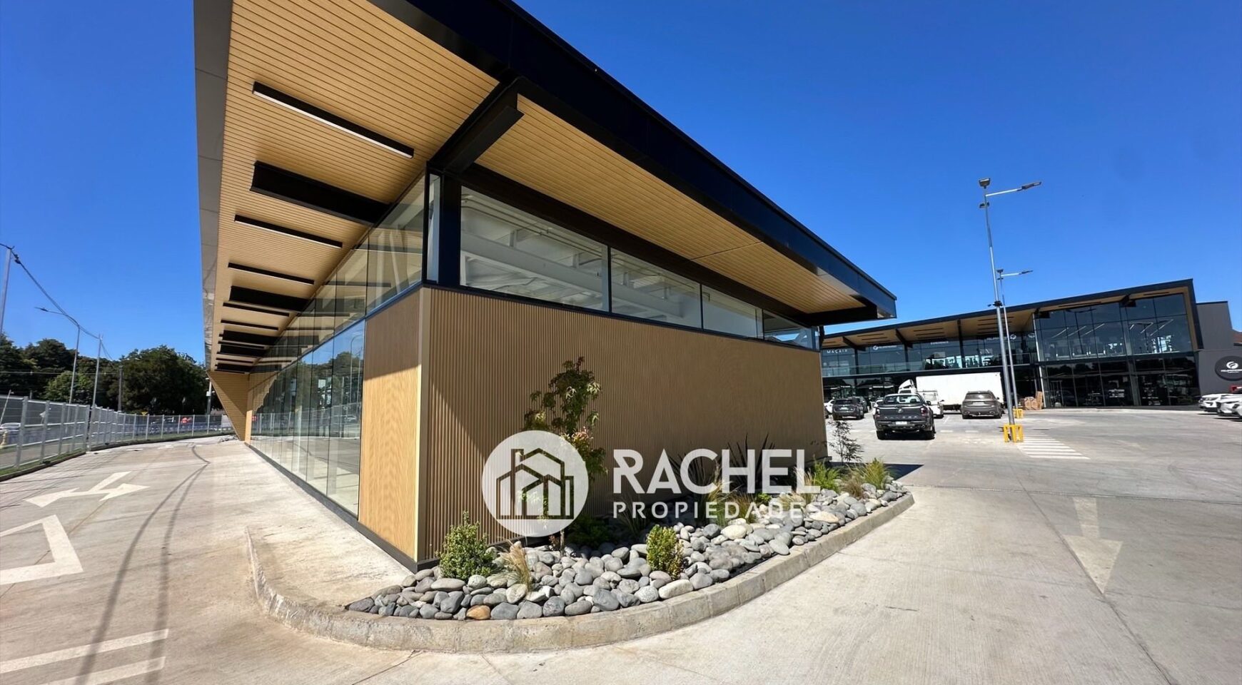 ARRIENDO ÚLTIMO LOCAL COMERCIAL DISPONIBLE – ESPACIO K - Rachel Propiedades